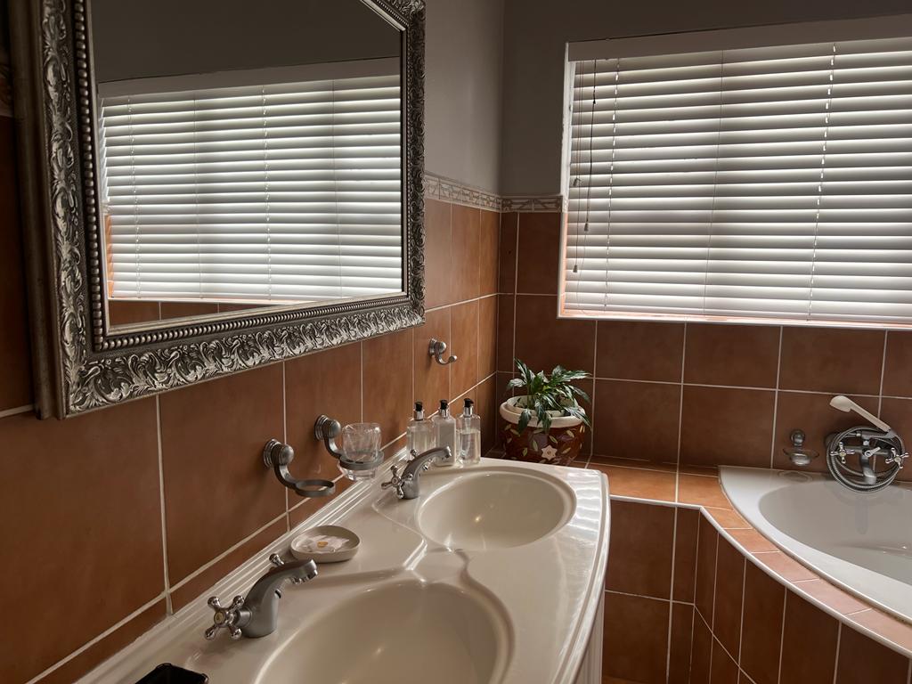 Benri BNB - GALLERY